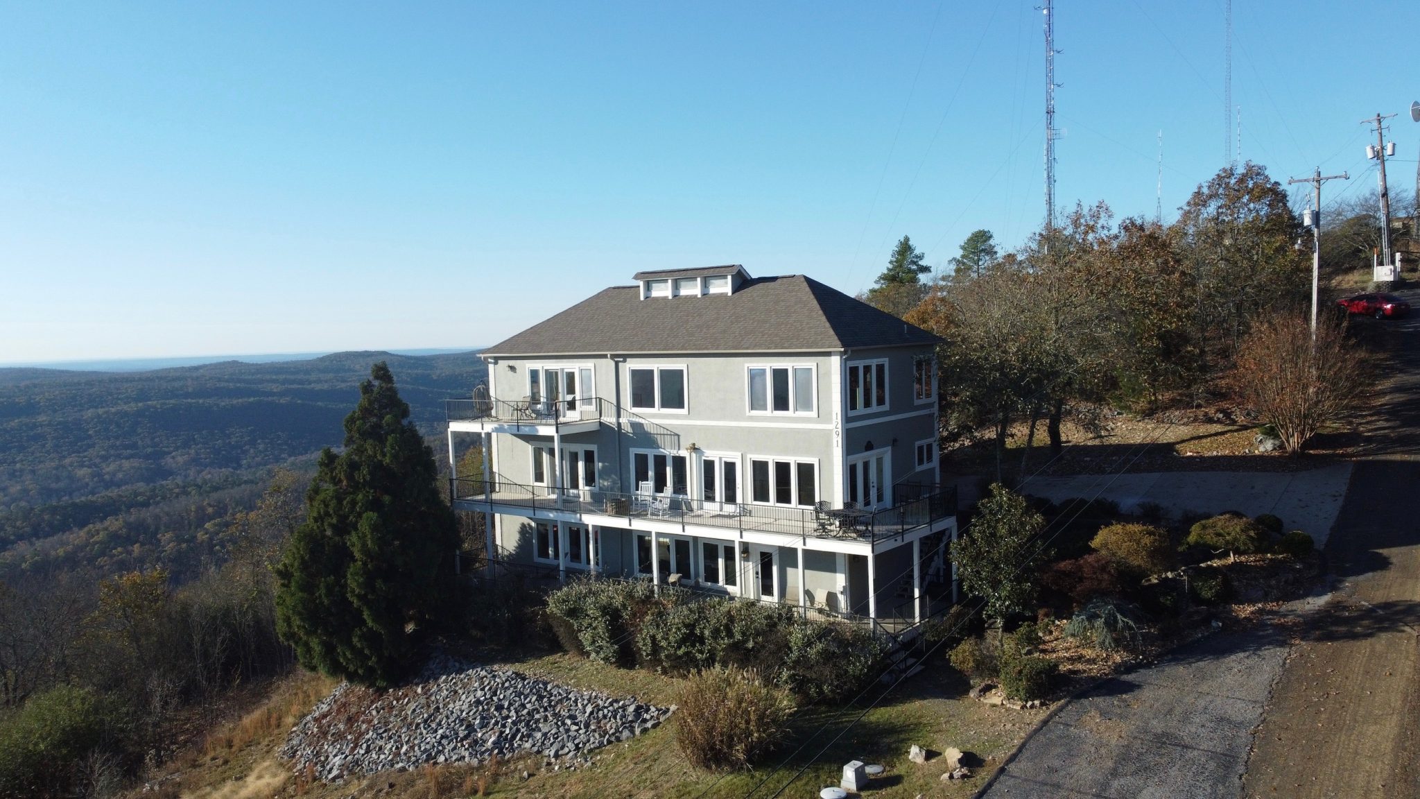 Mt. Riante Home - DMT Properties